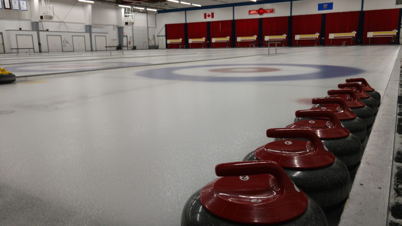 Learn to Curl | Calgary Curling Club